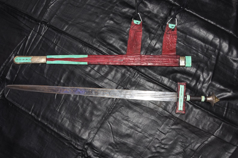 Tuareg Sword and Scabbard , Takouba Swords of the Saharan Tuareg - Etsy