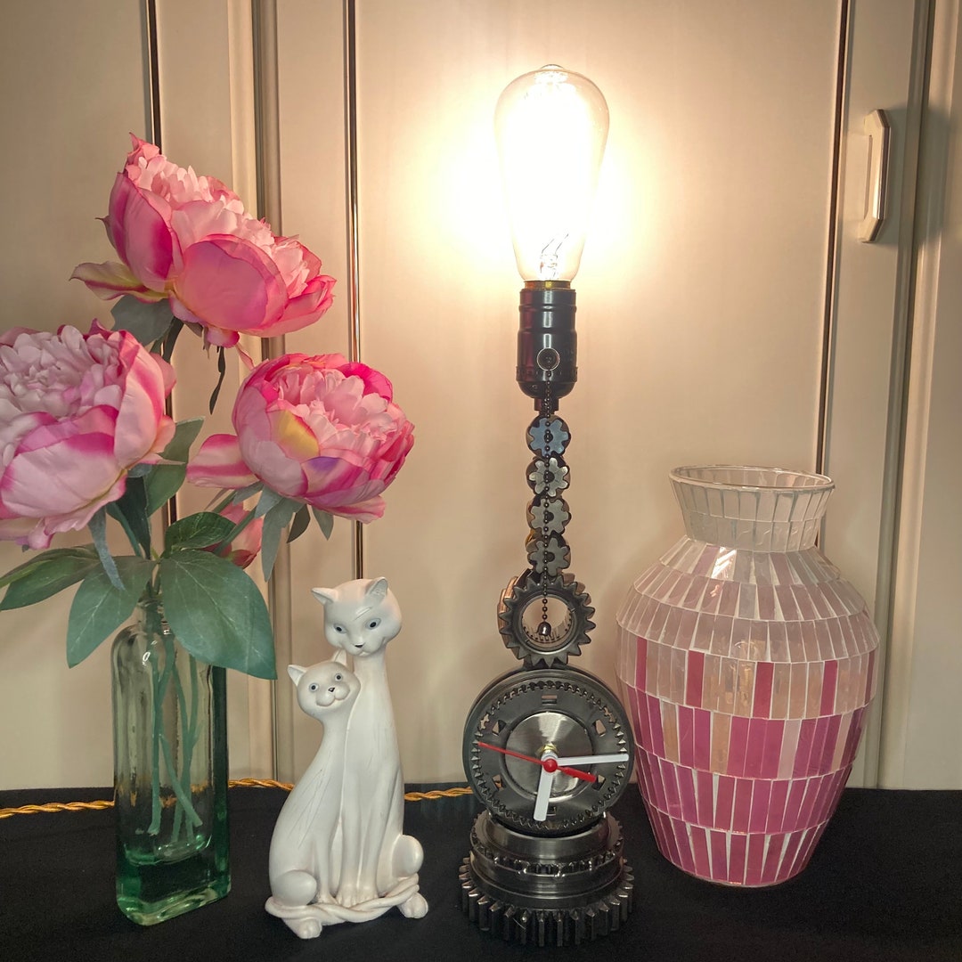 TIME LIGHT: Table Lamp and Clock Made From a Scrap Ford Focus Gearbox ...