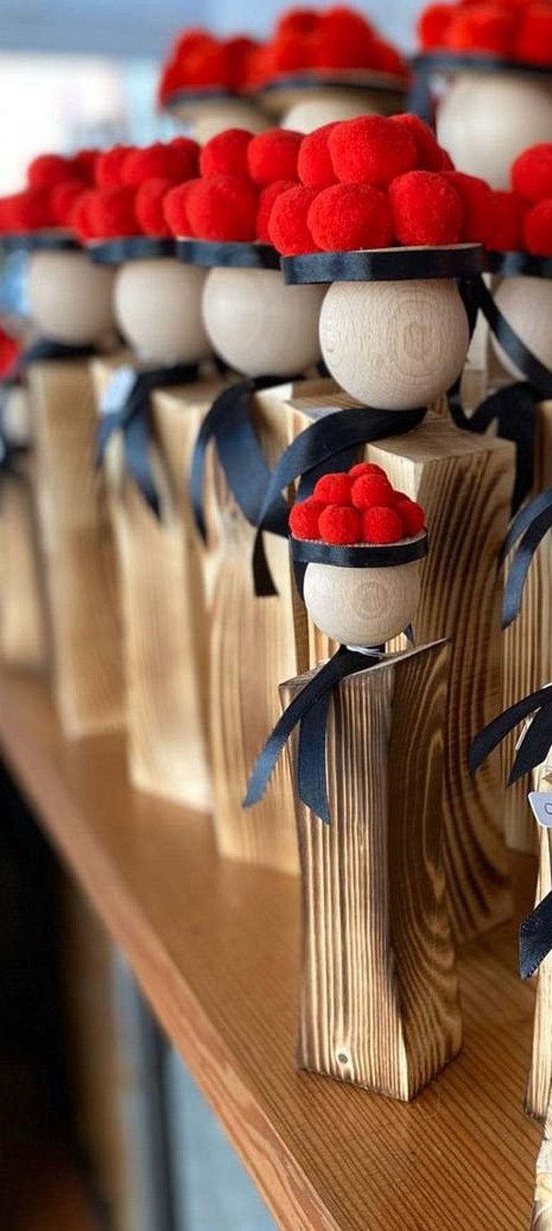 Schwarzwald-Mädel | Schwarzwald Style | Bollenhut - Etsy.de