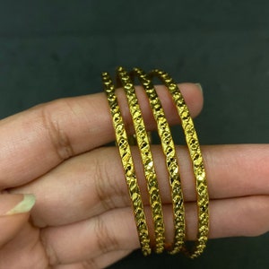 4 Gold Bangles Set 3 Designs/daily Wear Bangles/plain Broad India Gold ...