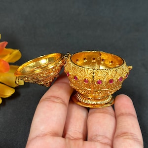 Indian God Kempu Gold Sindoor Box/nakshi Kumkum Box/wedding Gift/pooja ...