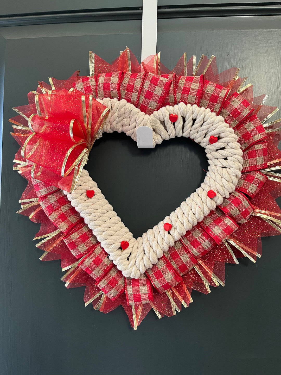 Red Heart Love Wreath for Valentines Day - Etsy