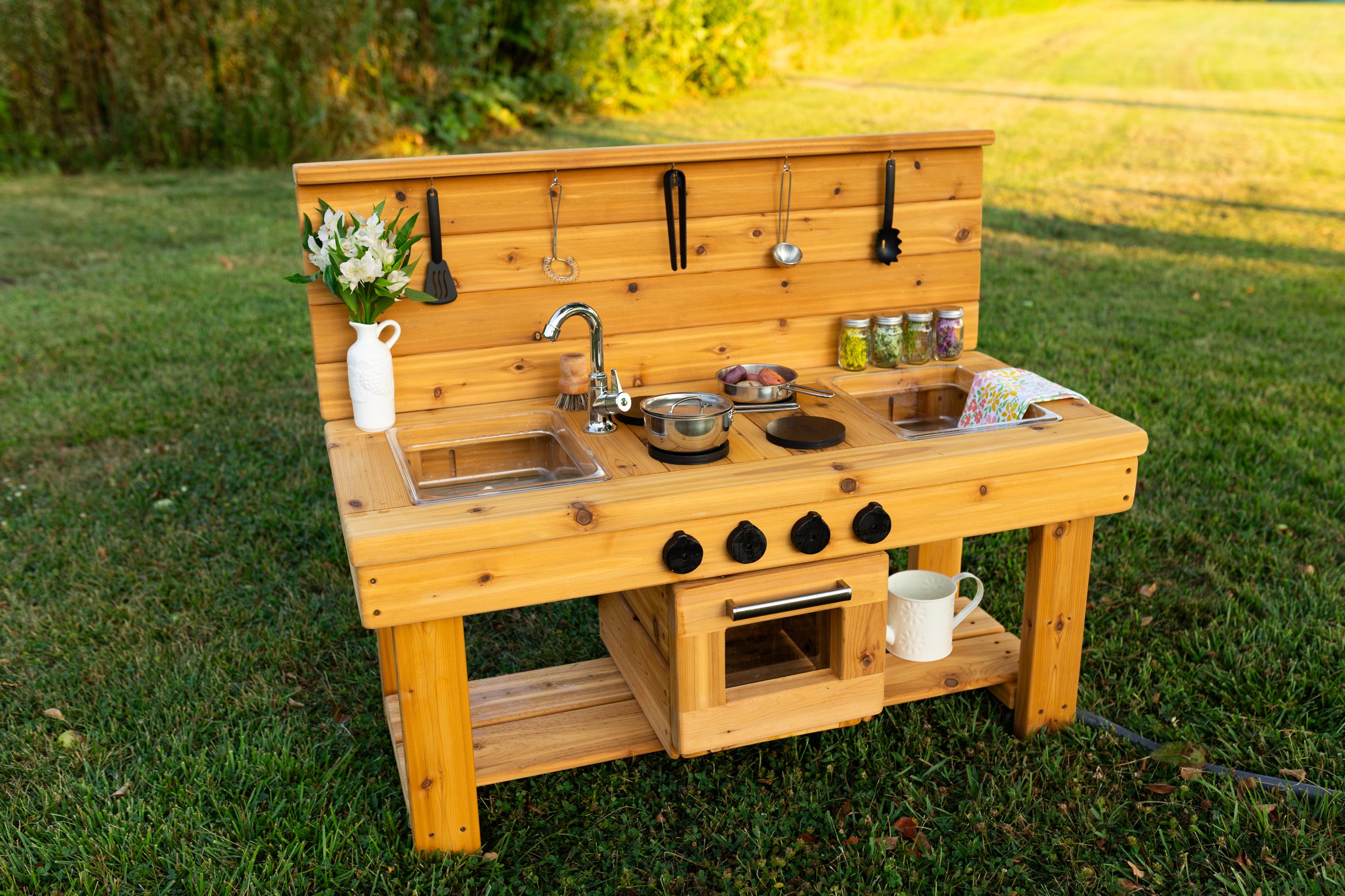 Centered Simple Mud Kitchen With Oven (clear Sinks) | Outdoor Pretend ...