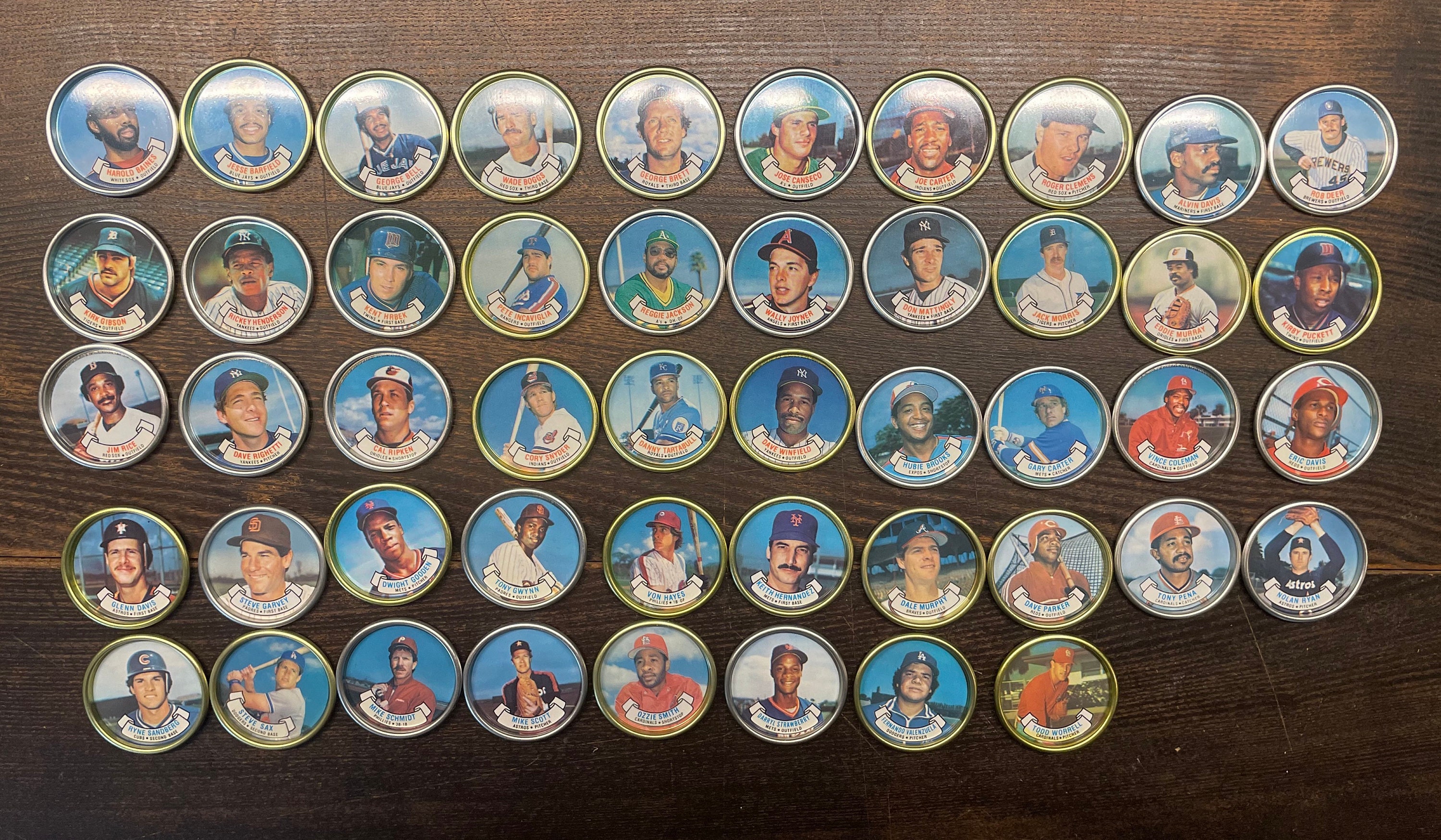 Topps Chewing Gum Collectable MLB Caps (1987) // Metal Baseball Coins ...