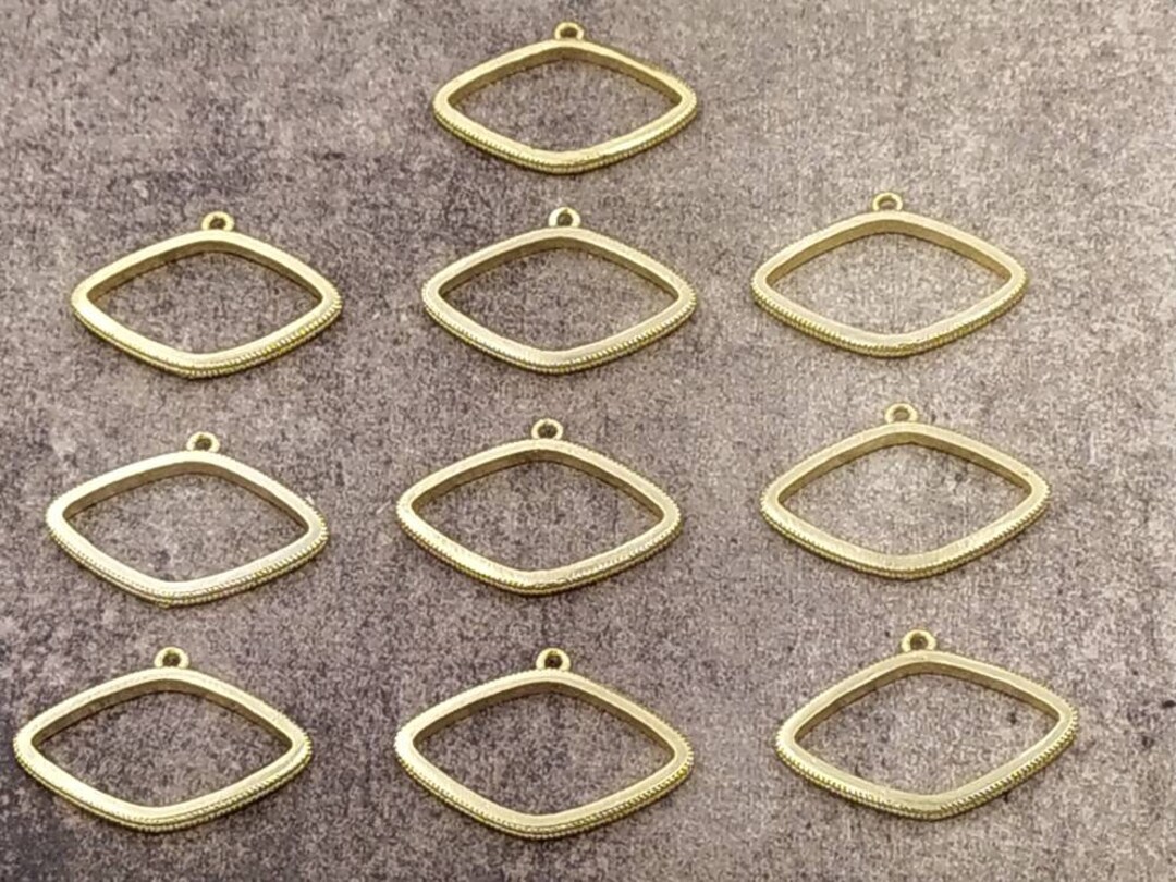 Golden Hollow Bezel Frames, Open Back for Resin Jewelry (10 Piece) - Etsy