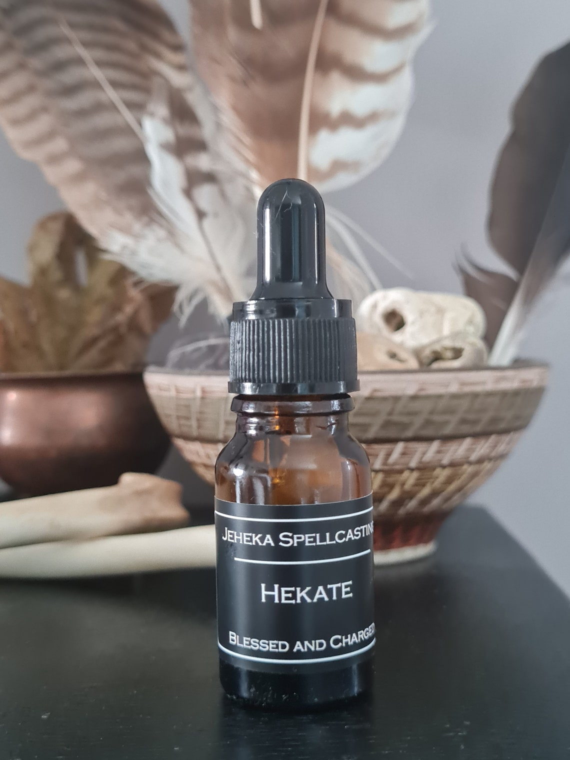 Hecate Oil Witchcraft Pagan Magic Oil - Etsy UK