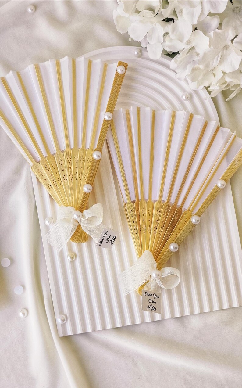 Personalized Wooden Hand Fan: Custom Wedding Favor Gift - Etsy
