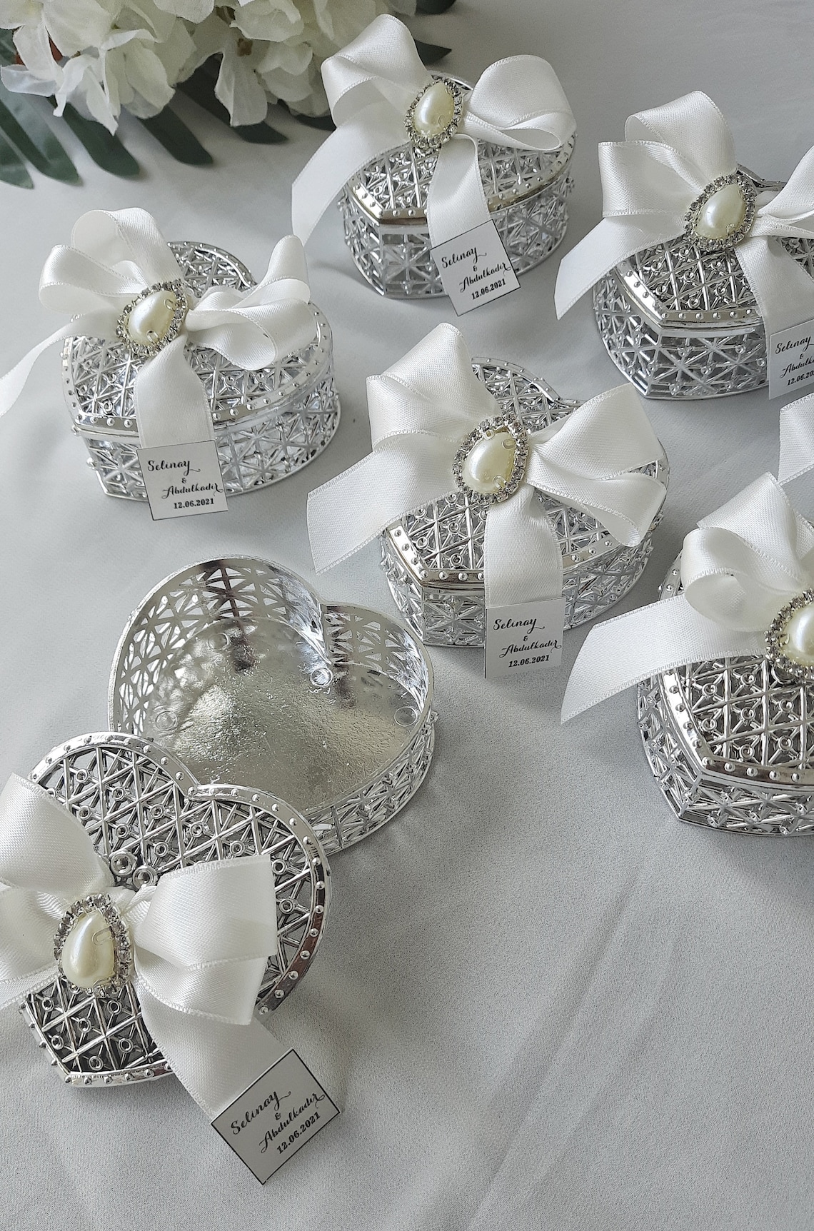Personalized Wedding Favor Candy Box, Crystal, Silver Ring Box, Elegant ...