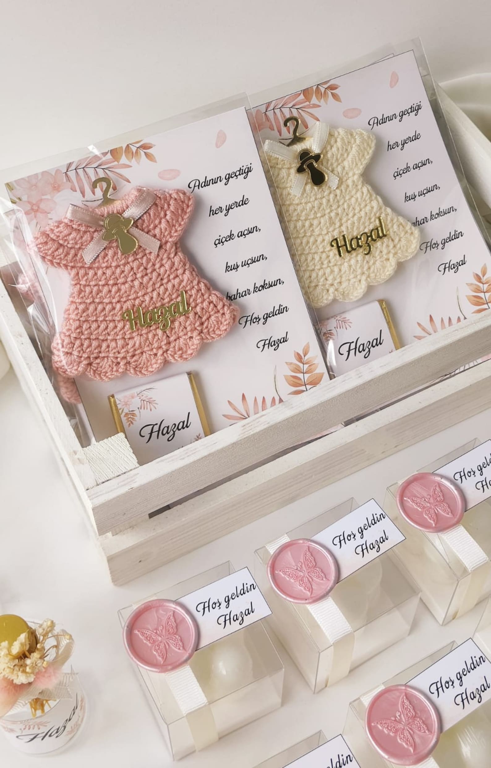 Rustic Baby Shower Favor: Crochet Dress Magnet, Personalized Card - Etsy