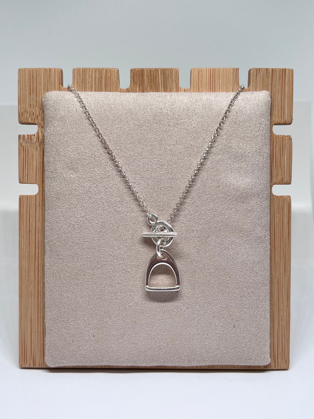 Mini Toggle Stirrup Chain Necklace - Etsy