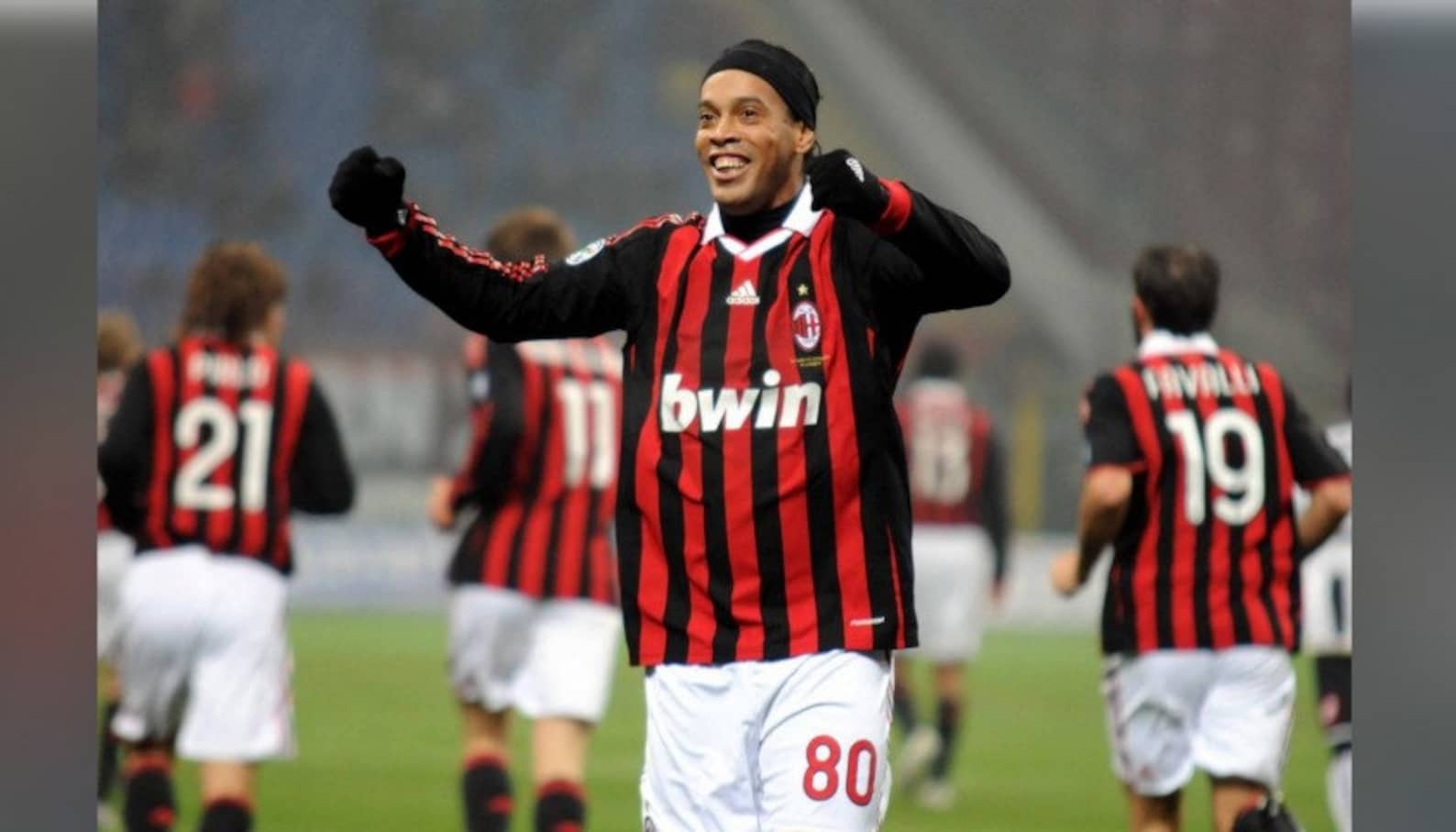 Ac Milan 09/10 Home Ronaldinho 80 Football Soccer Classic | Etsy