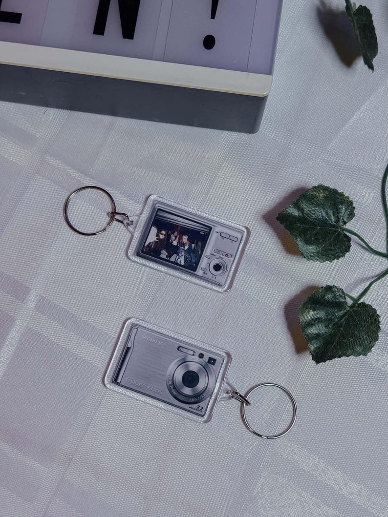 Custom Photo Keychain, Custom Digital Camera Keychain, Personalized ...