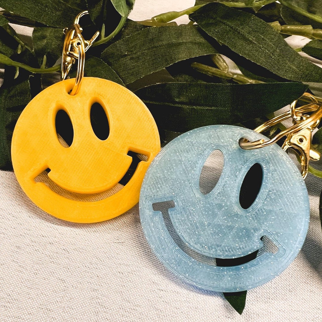 3D Printed Keychain 3D Modeled Keychain 3D Keychain Smiley Face Smiley ...