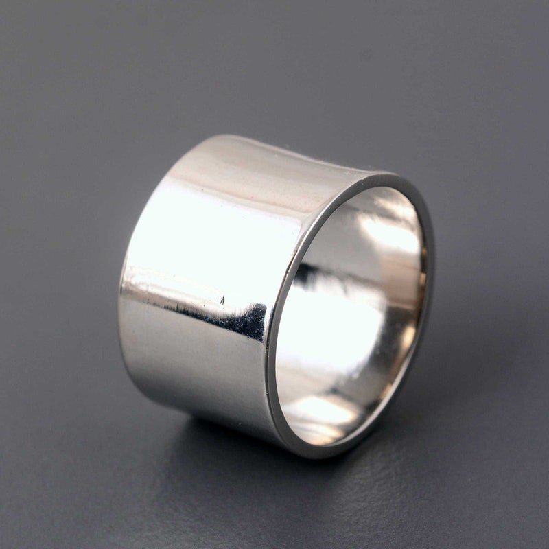 12mm Wedding Band - Etsy