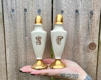 Salt and Pepper Font - Etsy UK