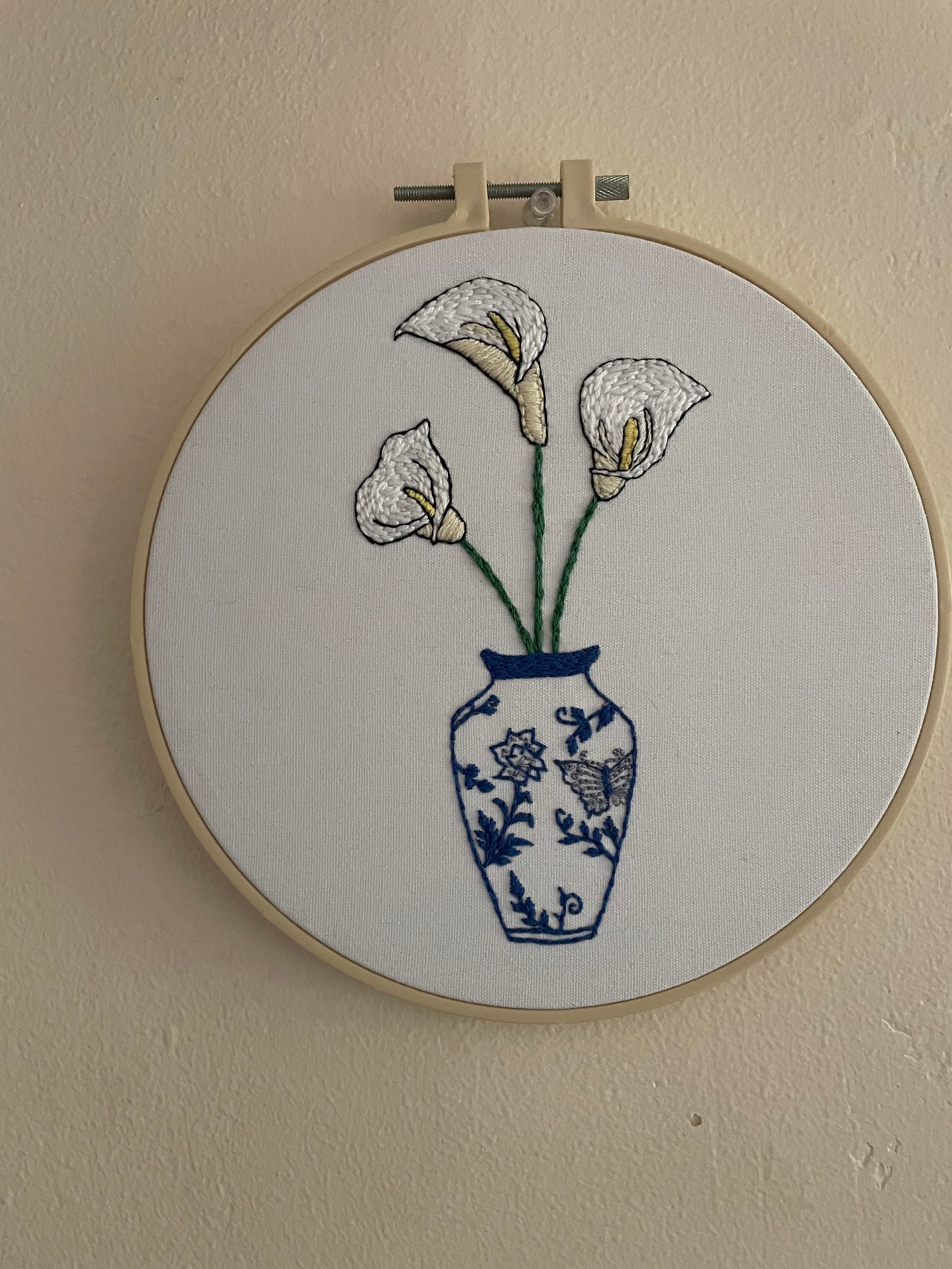 Calla Lilies in Vase Embroidery - Etsy