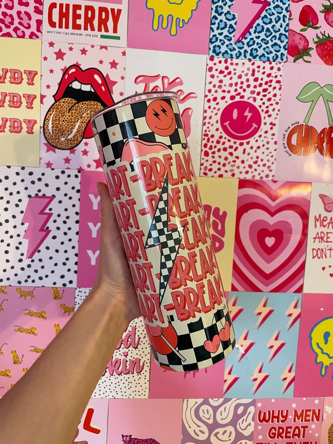 Heartbreaker Retro Water Bottle, Preppy Gift for Teenager, Lightning ...