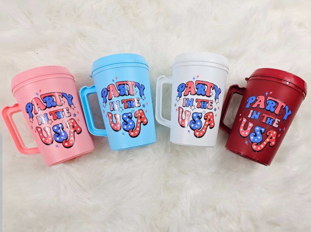 Party in the USA 34oz HIP SIPS Mug With Lid and Straw, Preppy Patriotic ...
