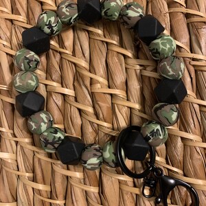 Camo Silicone Bead Wristlet Keychain / Camo Keychain / Wristlet ...