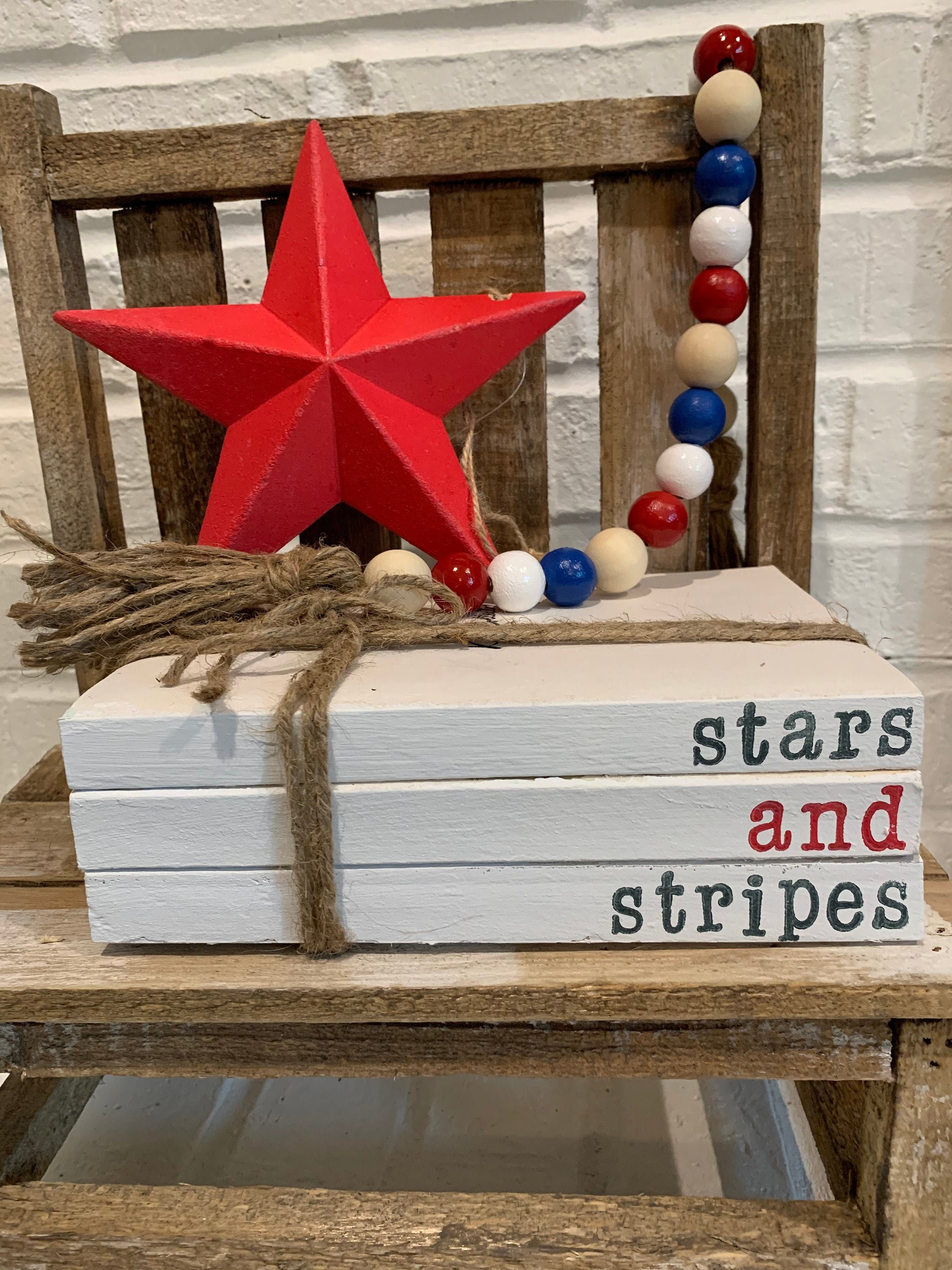 Patriotic Wood Bead Garland / Americana Garland / Beaded - Etsy