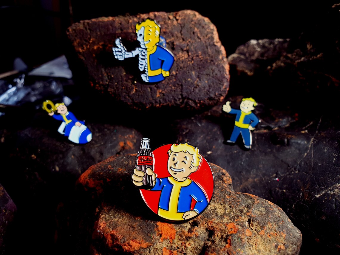 Fallout enamel pin. Fallout pin. Fallout vault boy. Fallout | Etsy