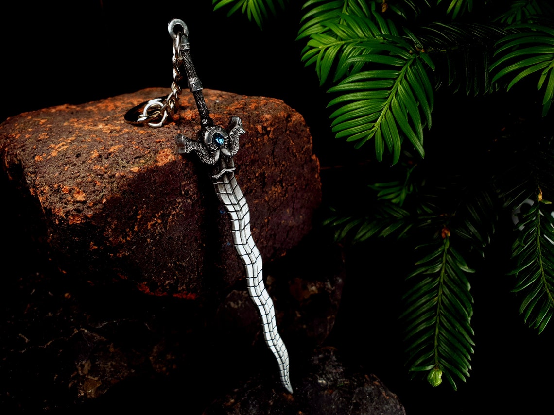 Raya and the Last Dragon Sword Replica Keychain / Raya Whip | Etsy