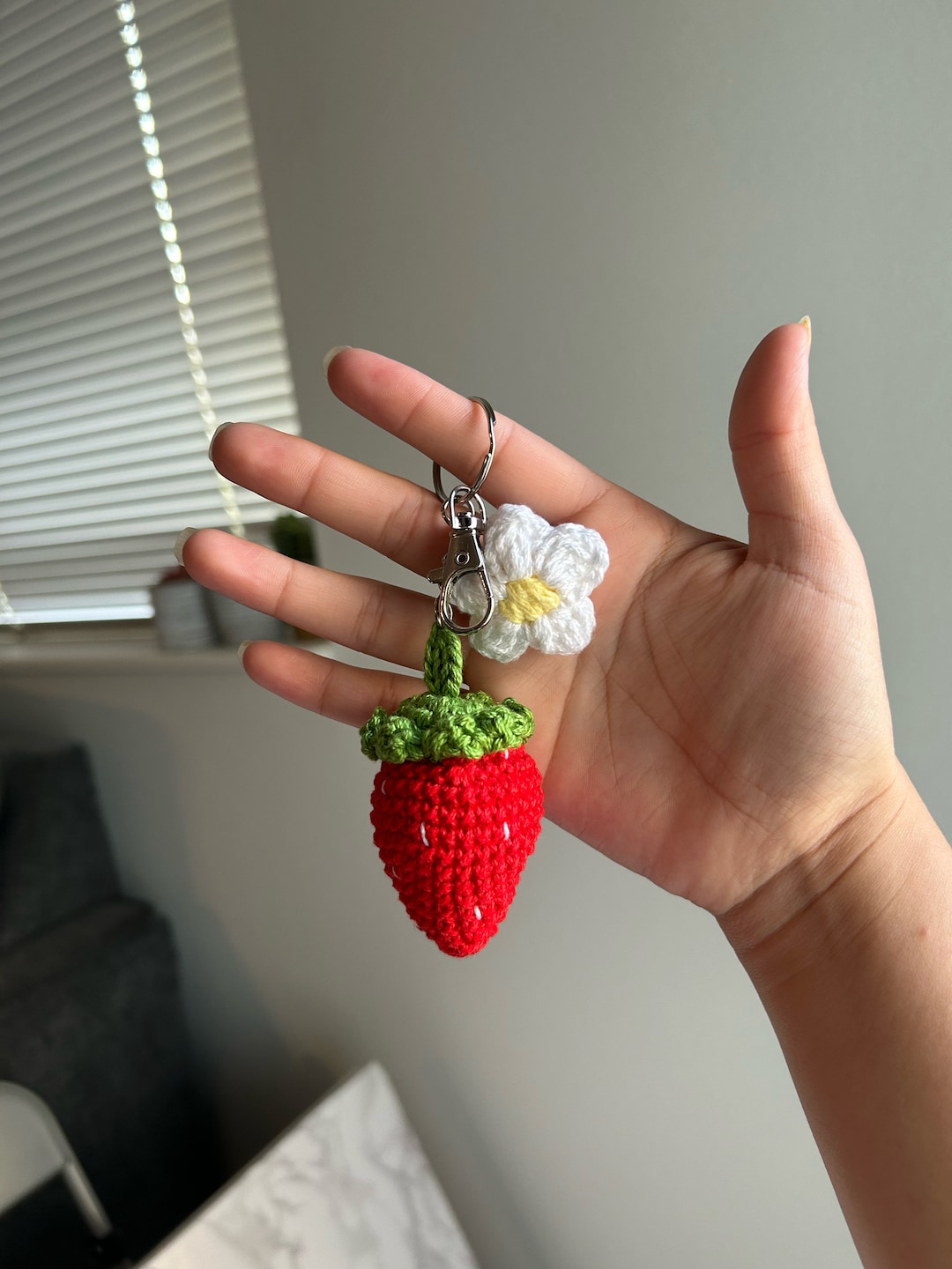 Strawberry Keychain, Cute Bag Charm, Crochet Strawberry With Daisy ...