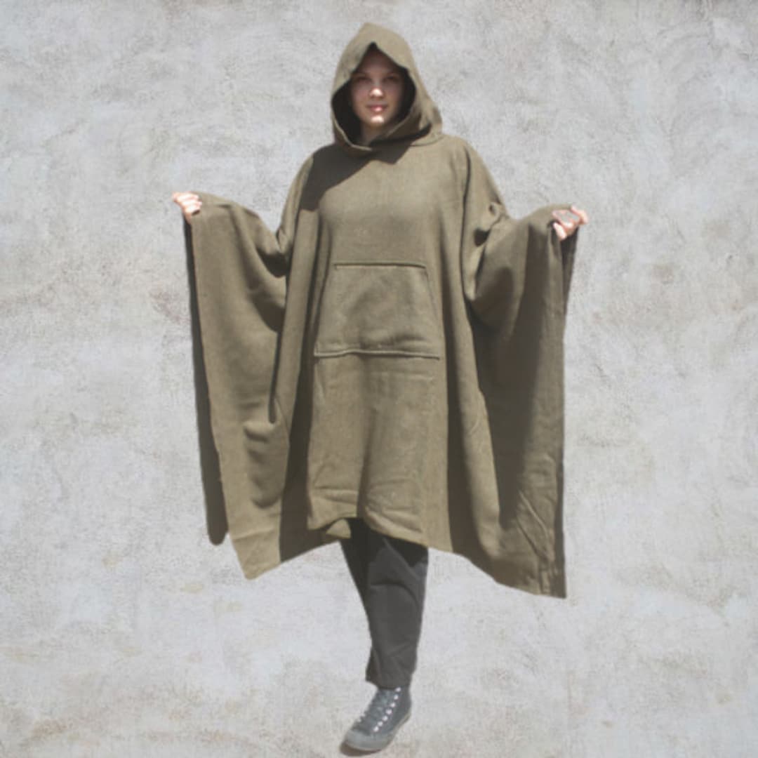 Green Army Surplus Wool Hooded Blanket Scout Guide Camp Blanket Poncho ...