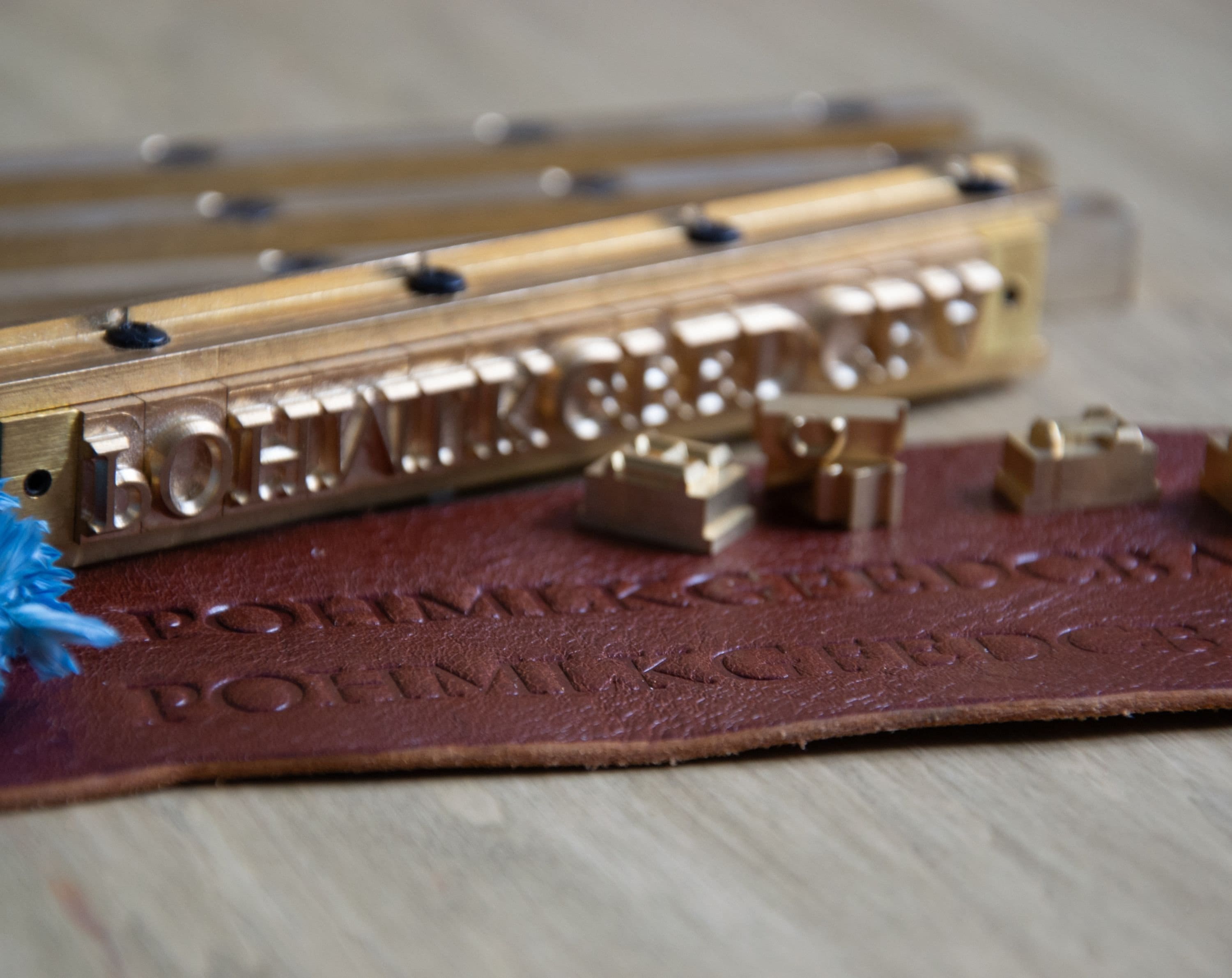 26 Letters and Numbers Customized Leather Stamp Interchangeable A-Z ...