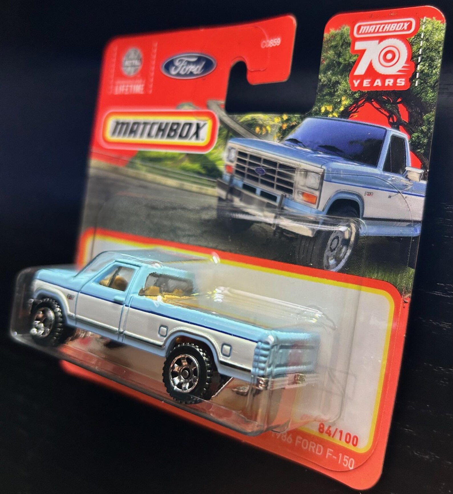 Matchbox 1986 Ford F-150 Pick up Truck-light Blue With White Sides ...