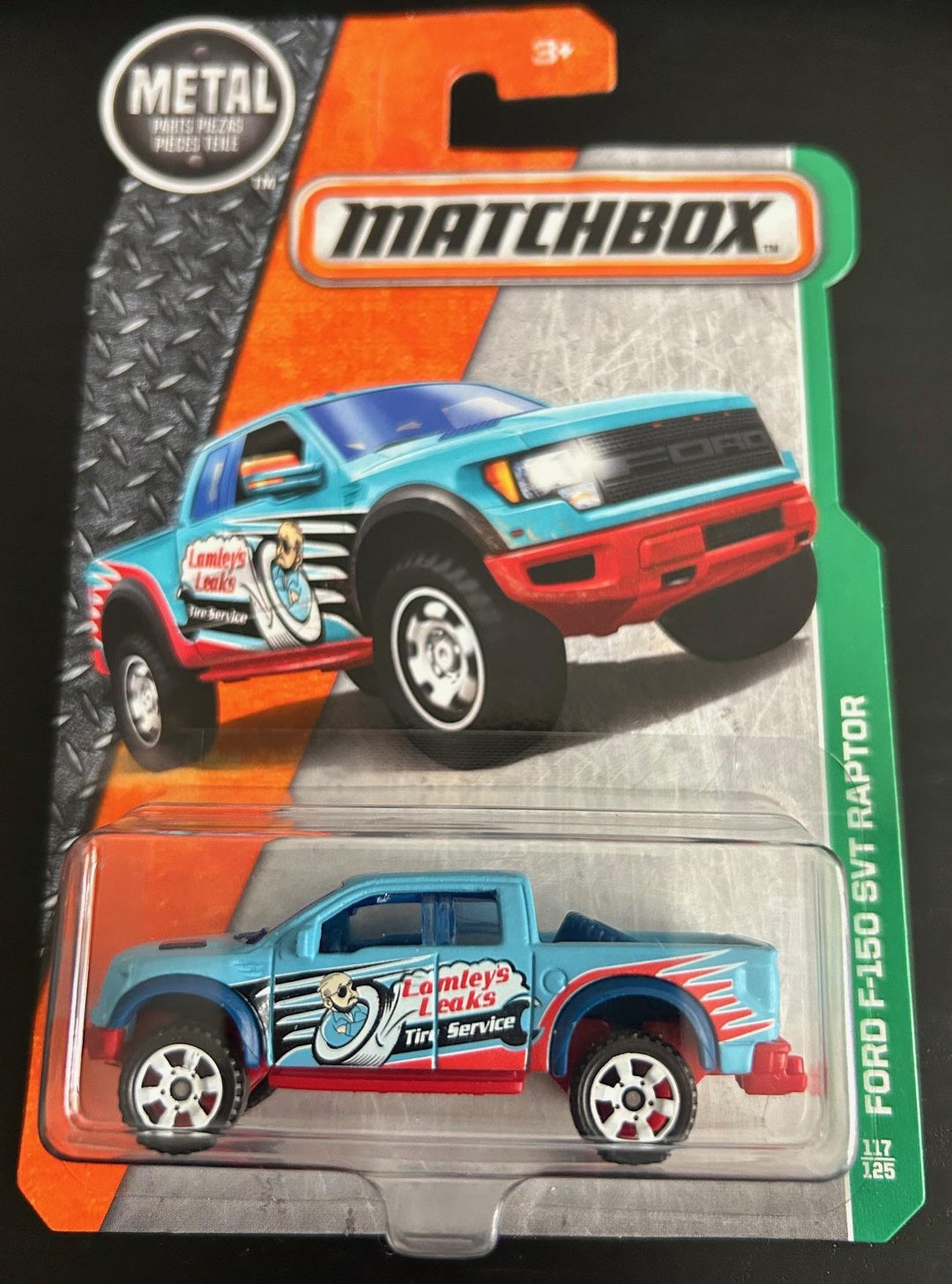 Matchbox 2010 Ford F-150 SVT Raptor-matte Blue With Wheel in the Back ...