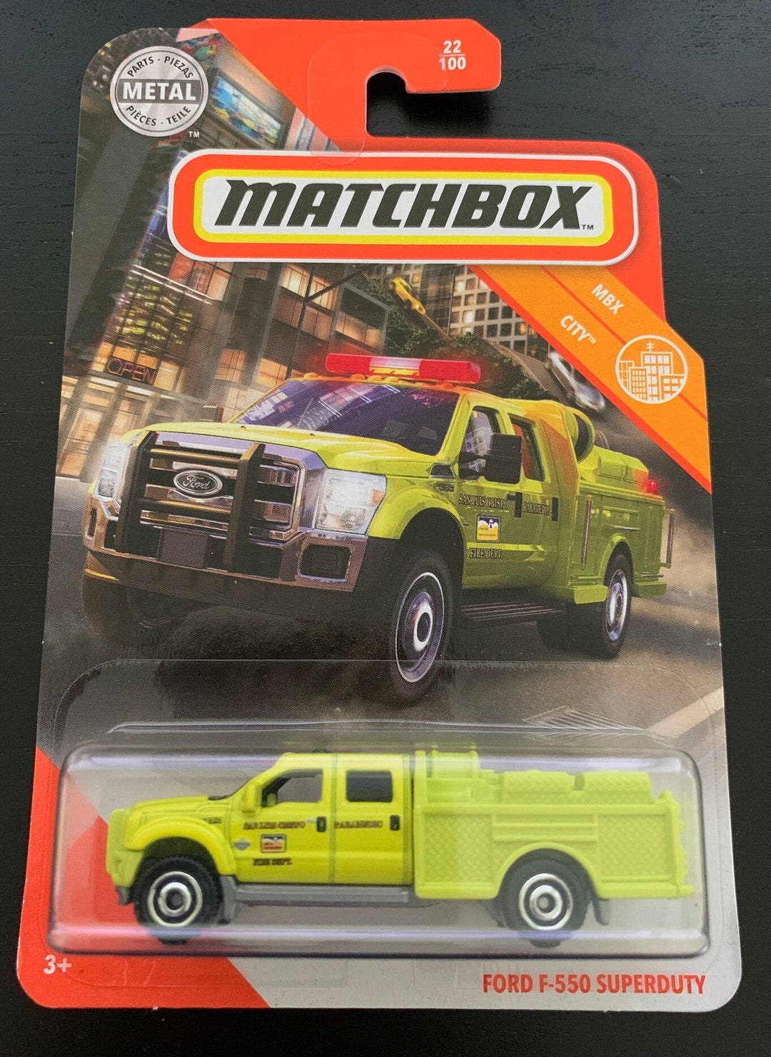 Matchbox Ford F-550 Superduty-fire Department-neon Green-long Card ...
