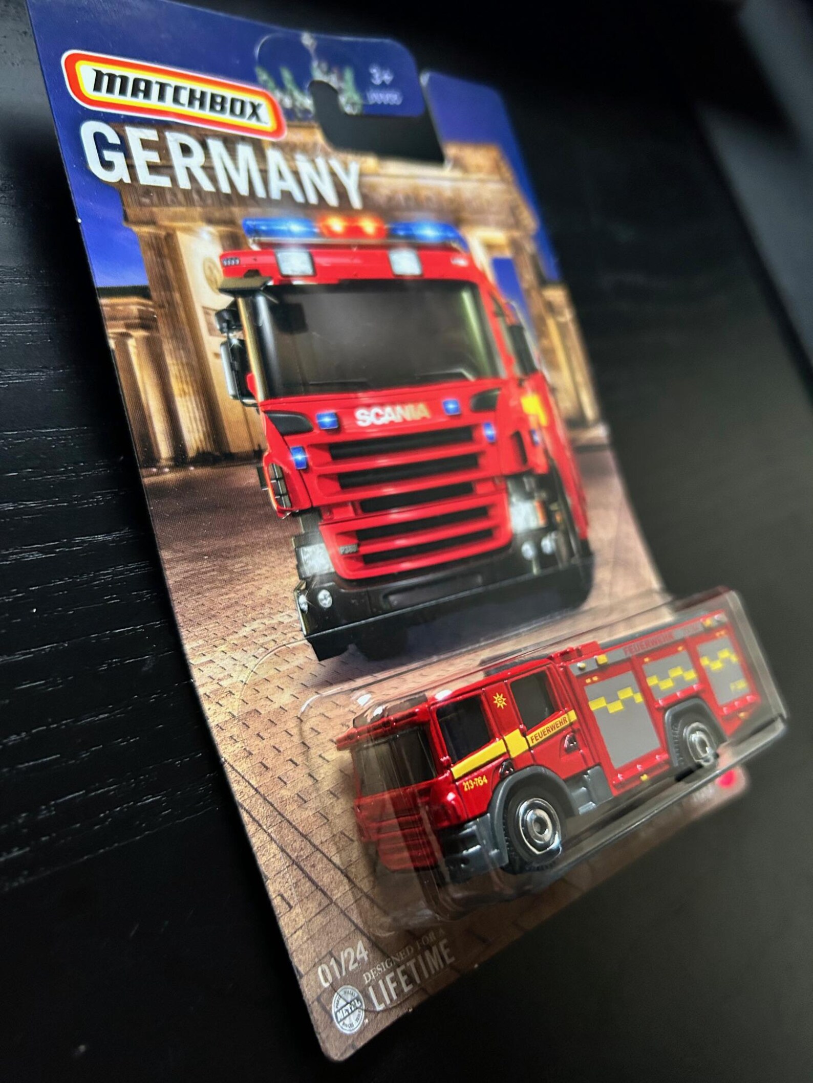 Matchbox Scania P360- Fire Engine-red-long Card -hard to Find Collector ...
