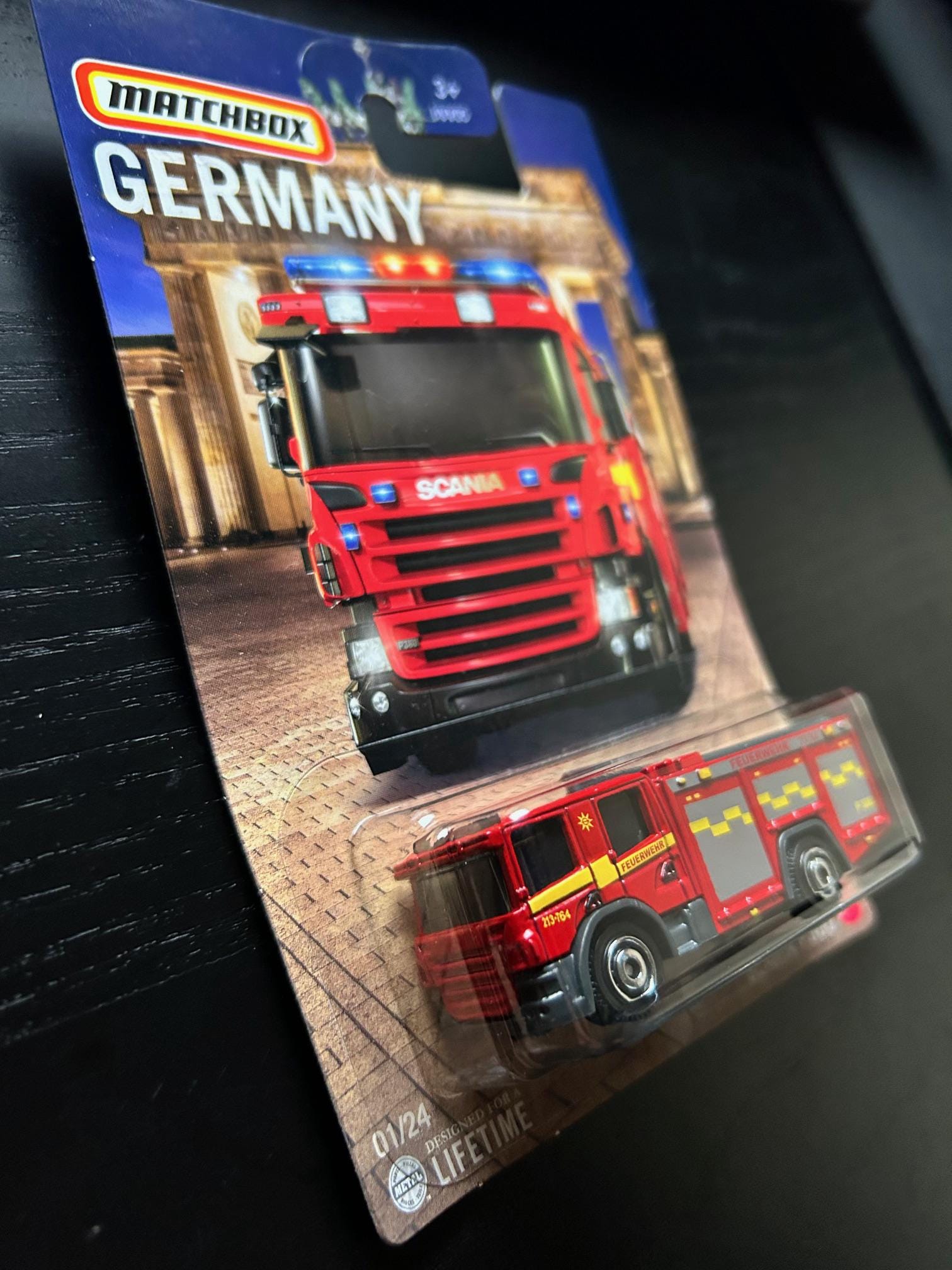 Matchbox Scania P360- Fire Engine-red-long Card -hard to Find Collector ...