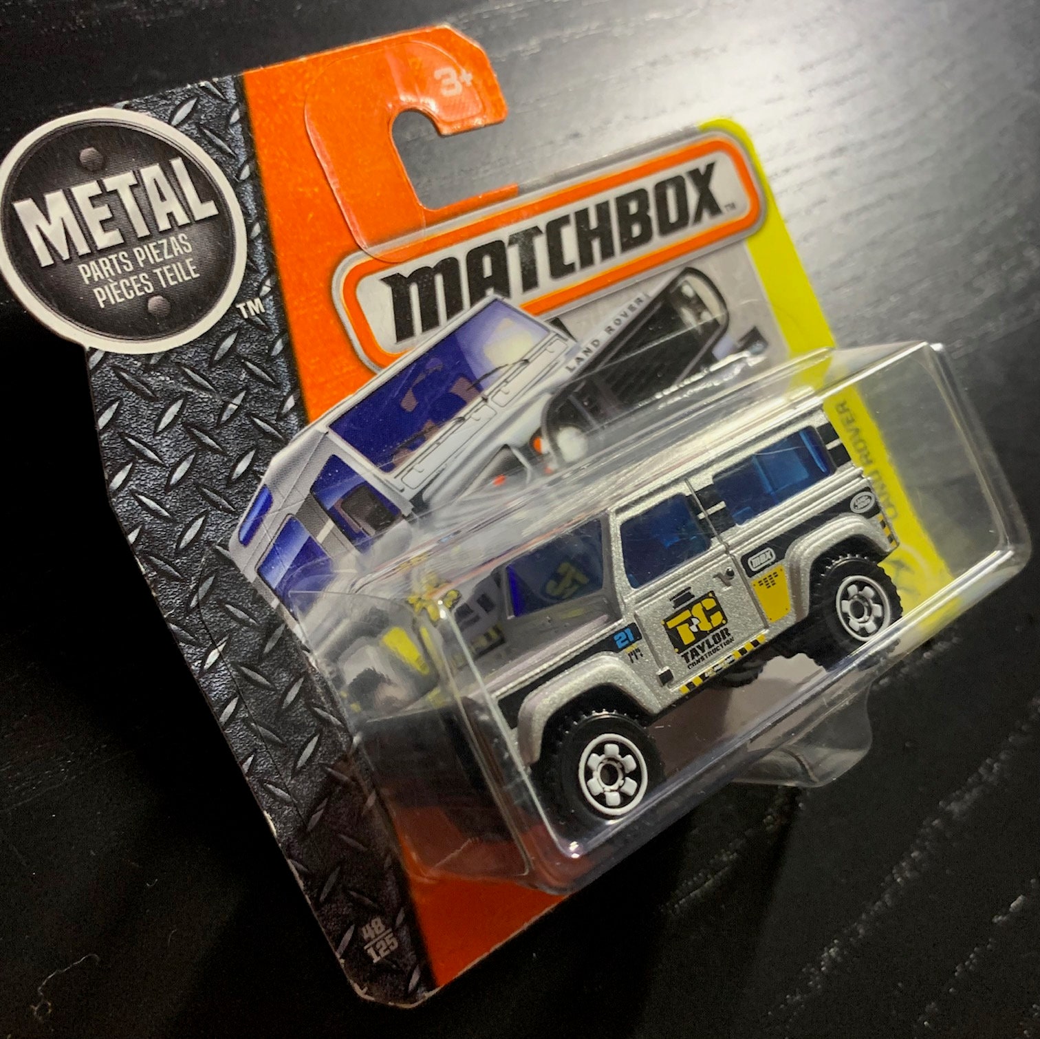 Matchbox Land Rover Defender 90-silver With Blue Windows-short Card ...