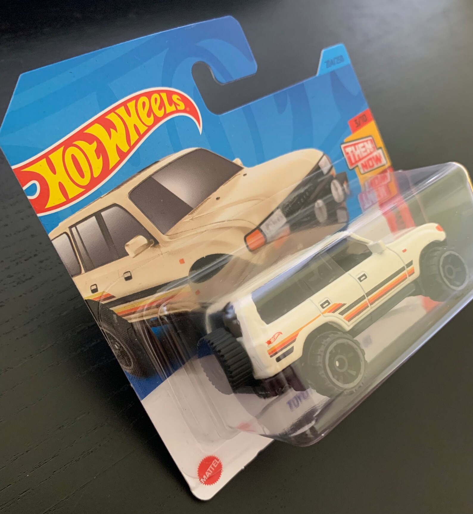 Hot Wheels Toyota Land Cruiser 80-creme With Black Interior Short Card ...