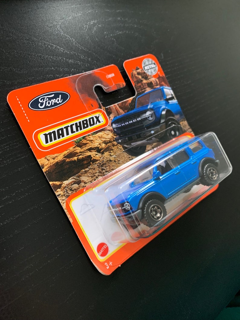Matchbox 2021 Ford Bronco-blue With Black Interior-short Card -hard to ...