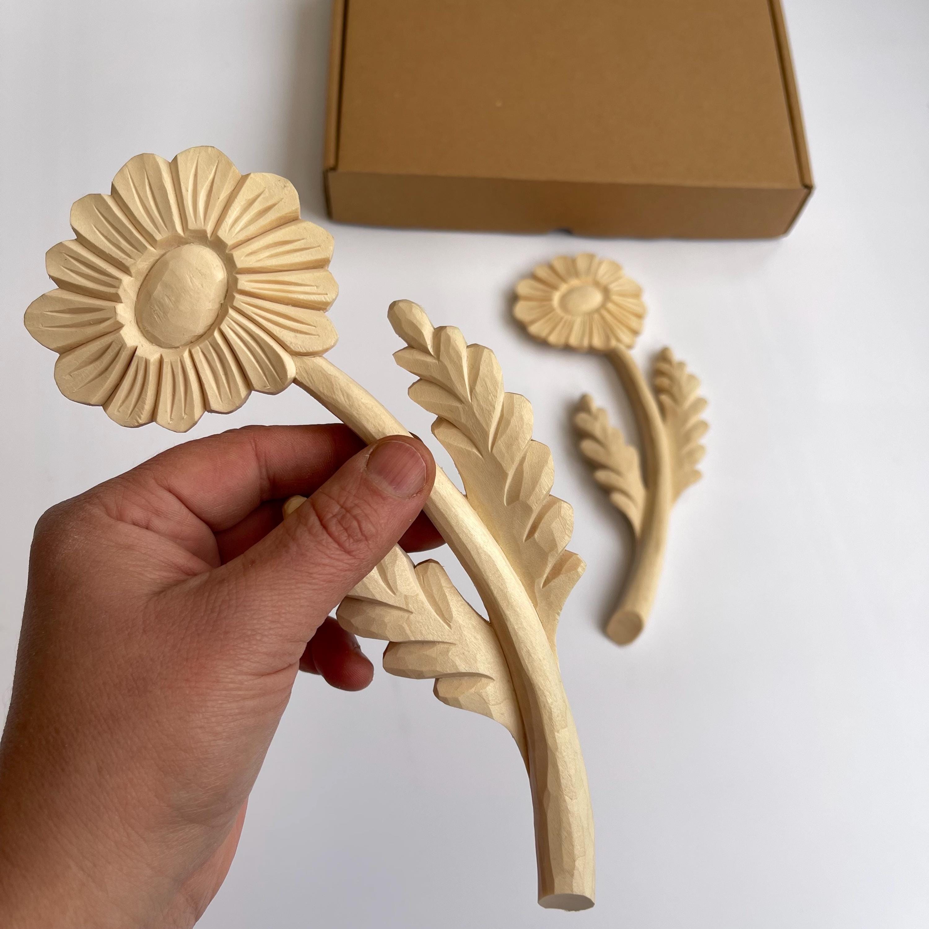 Daisy Wooden Small Flower, Daisy Wood Hand Carved, Spring Theme Wall ...