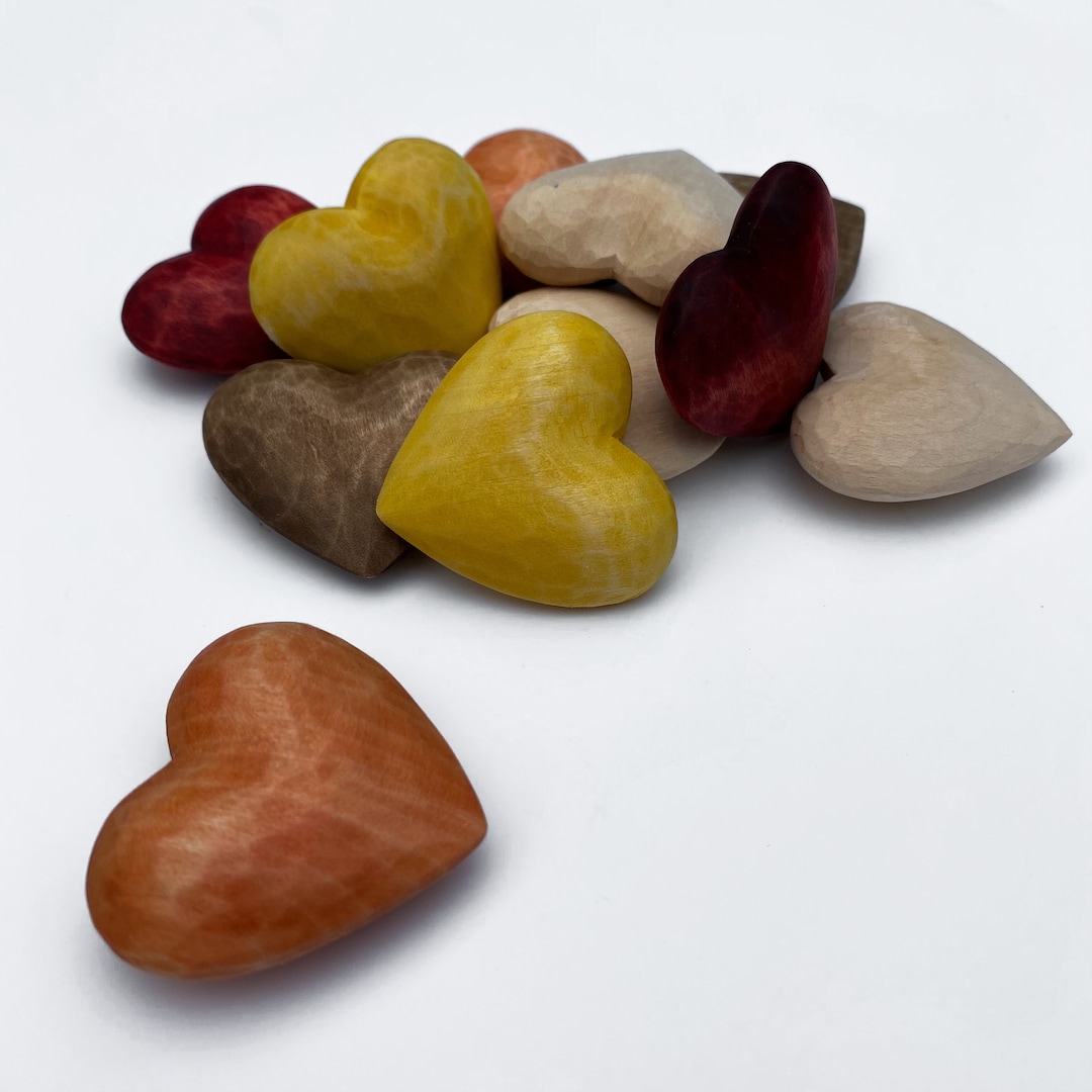 Small Wooden Hearts, Heart Table Decor, Unfinished Heart, 3D Wooden Red ...