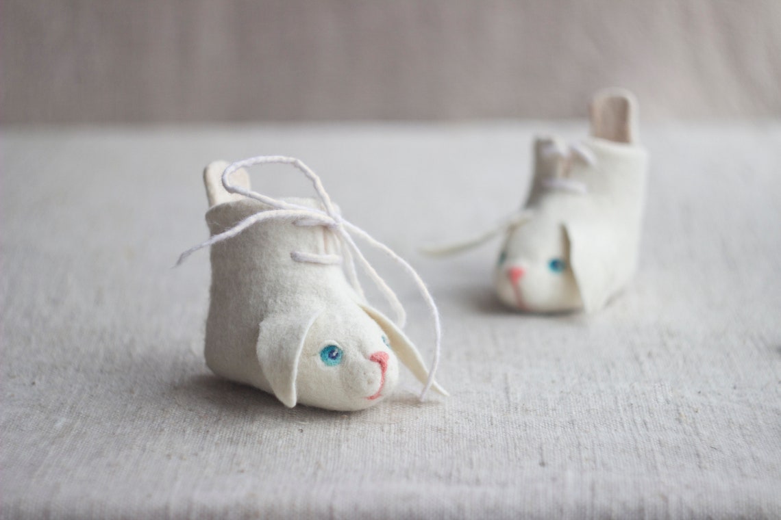 White Bunny Felt Boots for Baby Rabbits Baby Shoes With Lace - Etsy