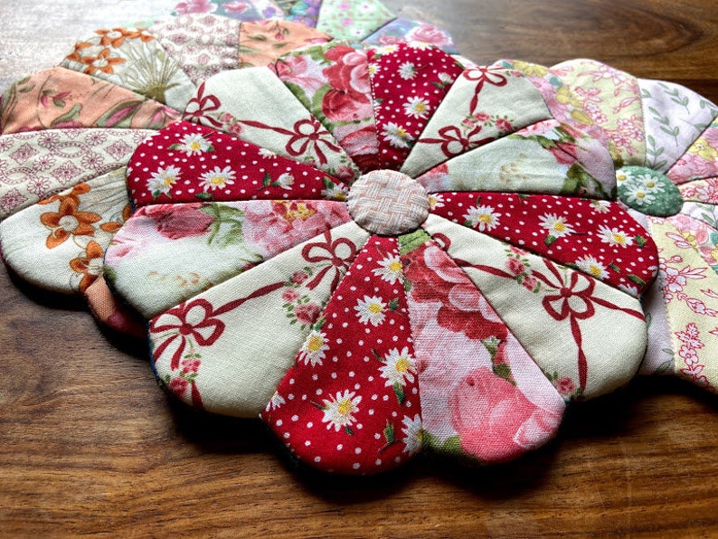 Downloadable PDF Sewing Pattern Patchwork Flower Trivet - Etsy
