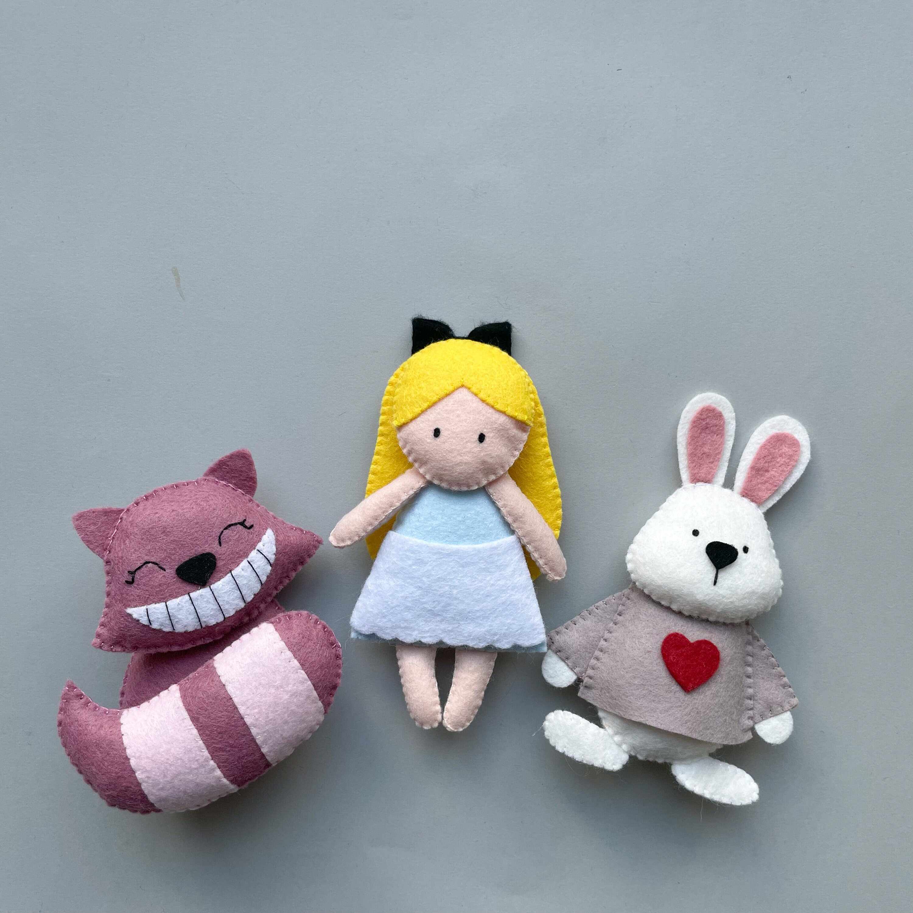 Alice in Wonderland PDF Pattern Felt Ornament Bunny Kawaii Plush ...
