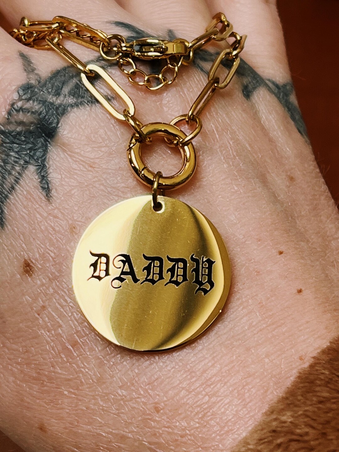 Personalised Name Gold Coloured Chain With Carabiner Spring Clasp. 16 ...