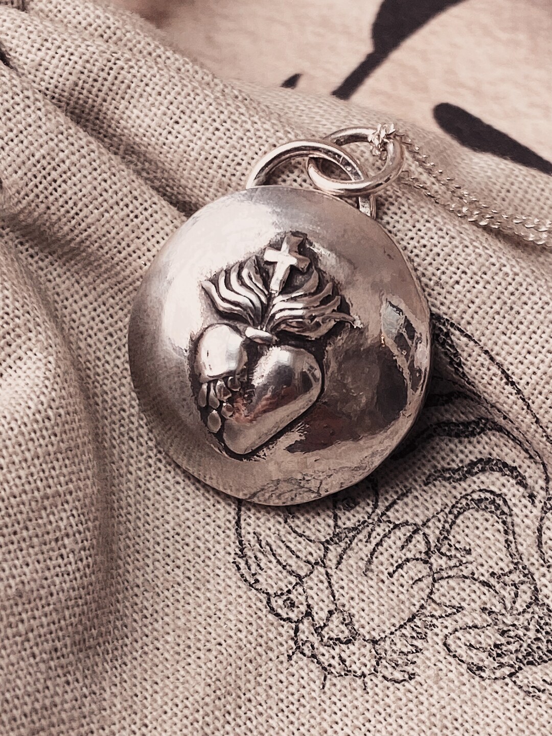 Bleeding Sacred Heart Necklace. Hollow Form Sterling Silver Parisian ...