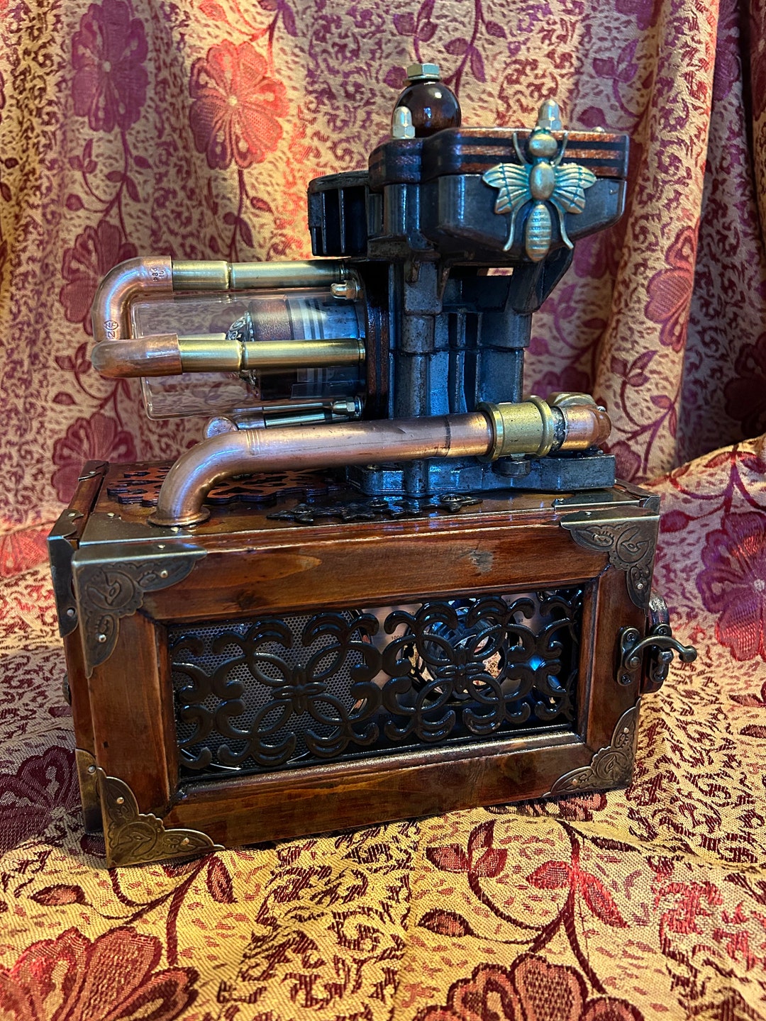 Steampunk Radio With Manual Rotation Piston - Etsy