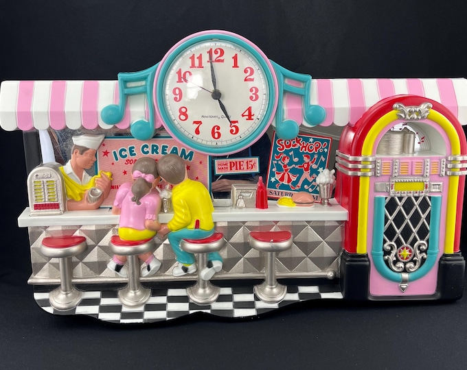 Vintage New Haven Clock, 1950's Ice Cream Parlor / Diner, 1990 - Etsy