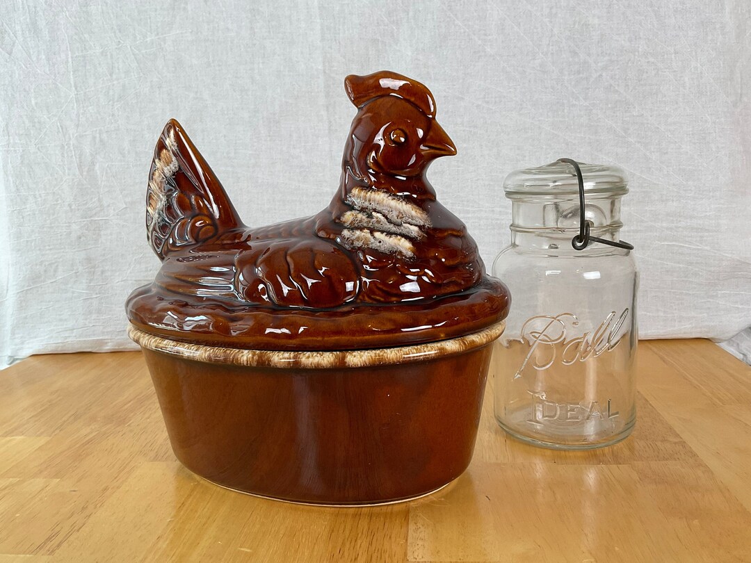 Vintage Hull 10 Covered Casserole Large Hen on Nest Brown Drip Baking ...