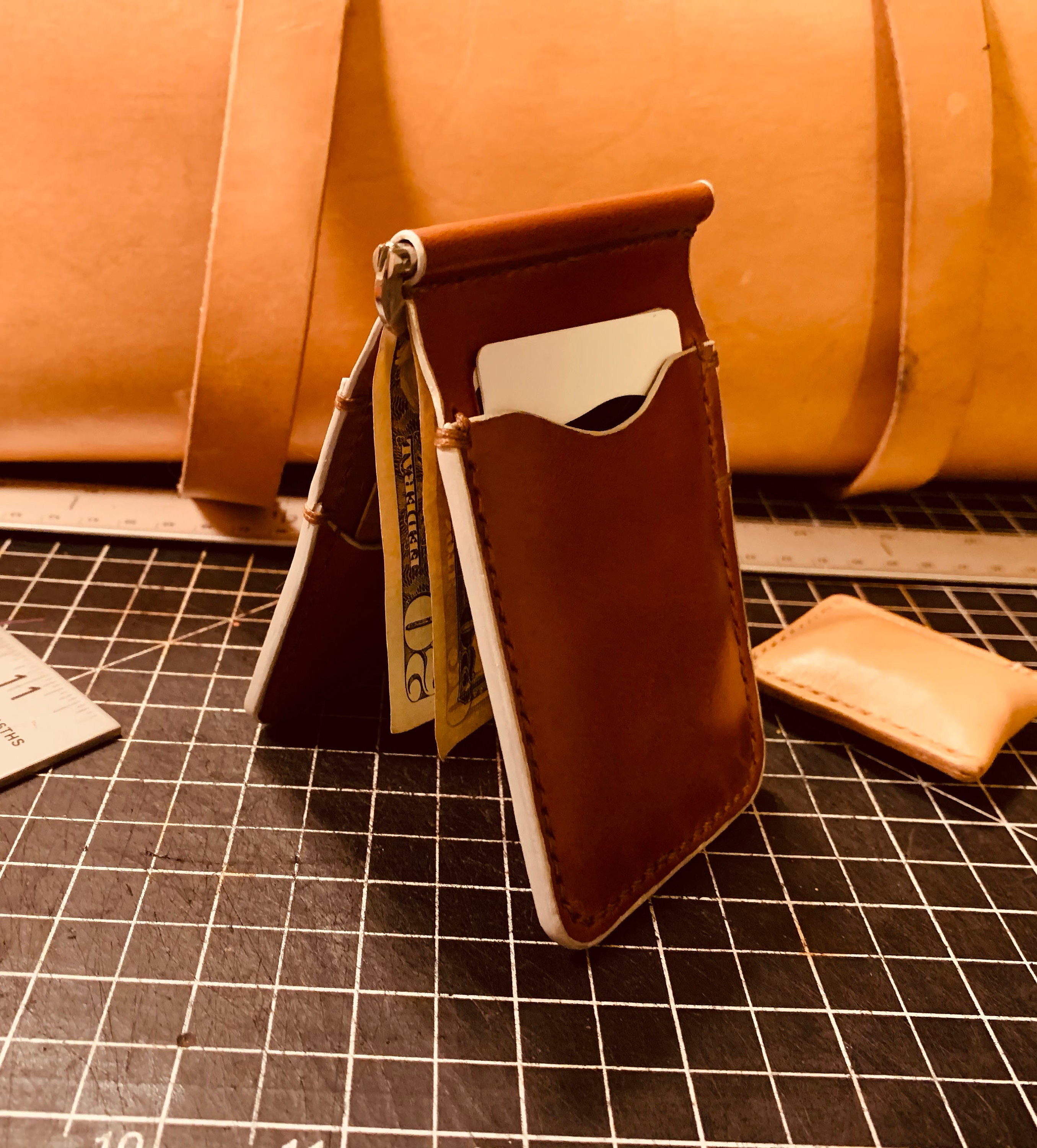 Handmade Leather Wallet Notepad style with money clip - Etsy.de