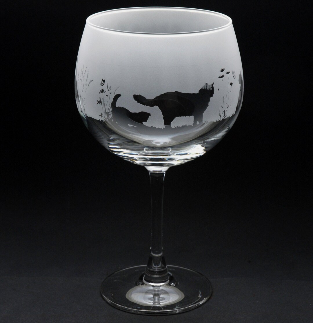 Cats Gin Cocktail Glass | Etched Engraved Glassware | Cats Home & Bar ...