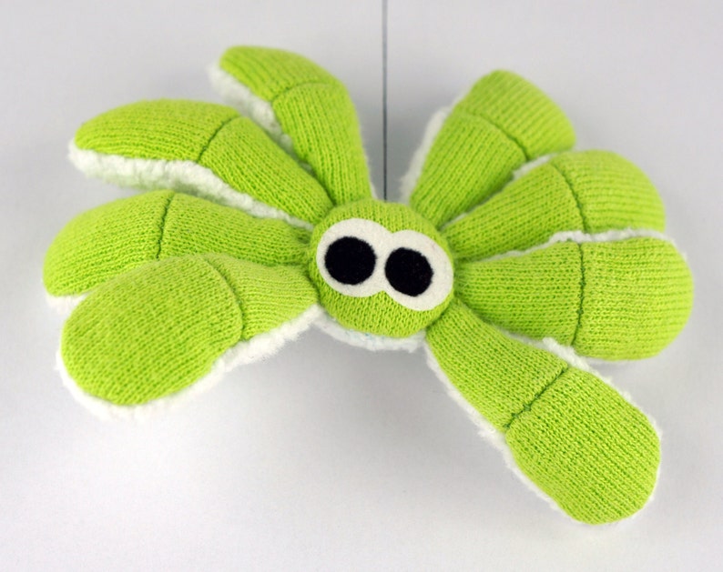 Magnetic Spider Sewing Pattern PDF Download - Etsy